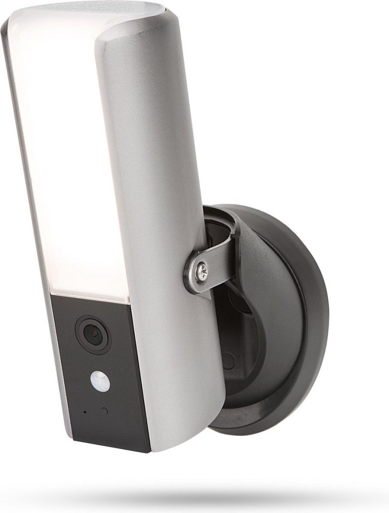 Slimme Draadloze IP Camera met geïntegreerde Dimbare Buitenlamp van ...